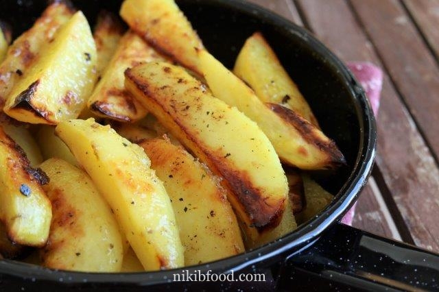 Oven baked potato wedges, The Best Roast Potatoes Ever Recipe